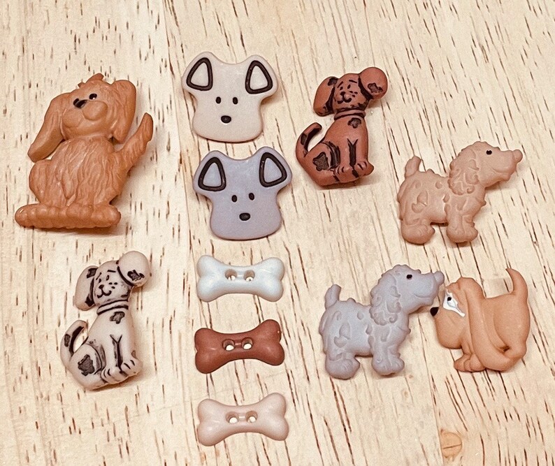 Adorable Dog Buttons Dog Bone Buttons Lot of 11 Dog Buttons Shank Back ...