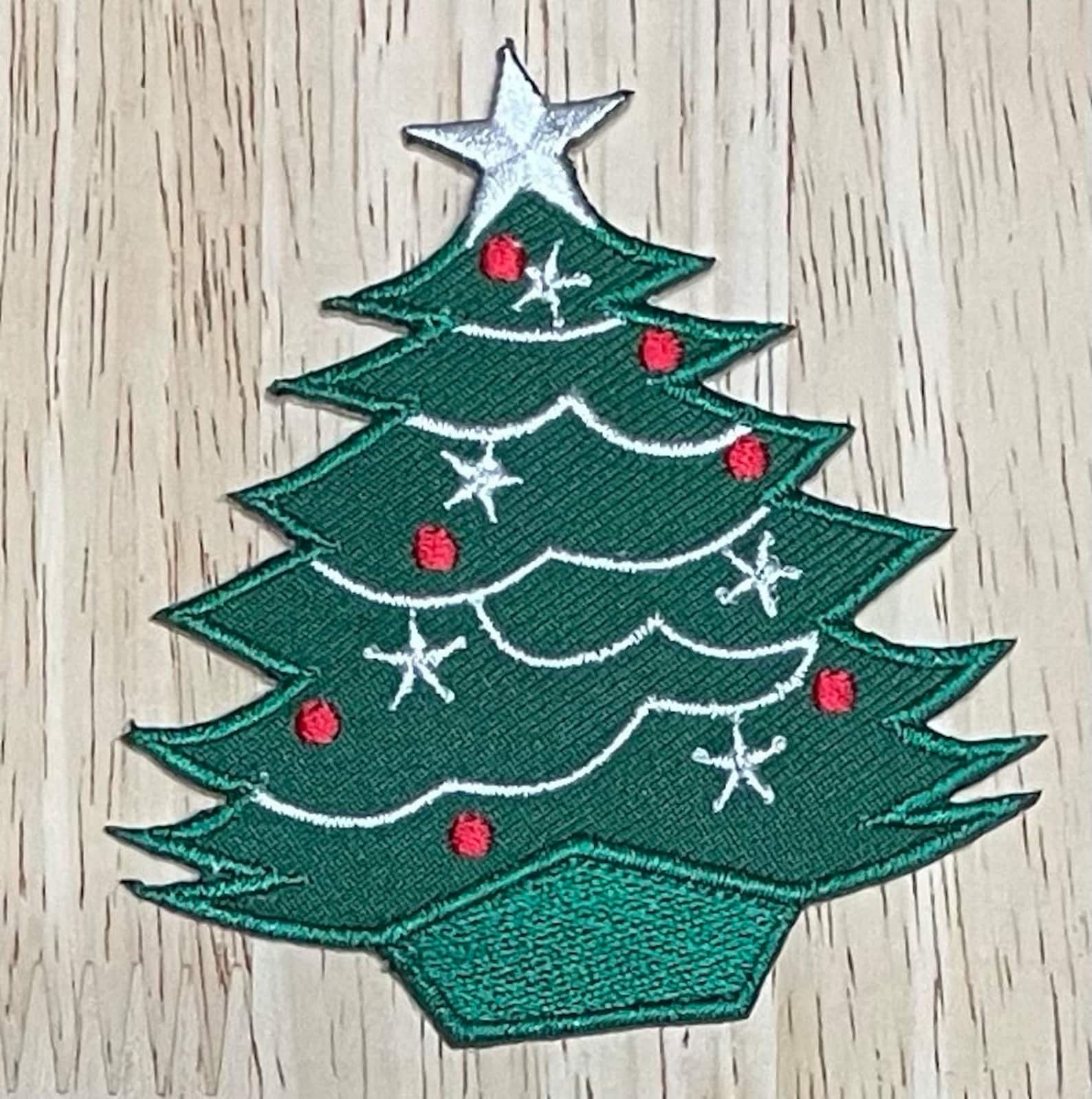 Amazing Christmas Iron on Patch Motif Santa Christmas Tree Cloth Patch ...