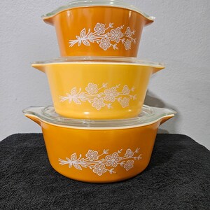 Pyrex Butterfly Gold Redesign Round Casserole Set - Etsy