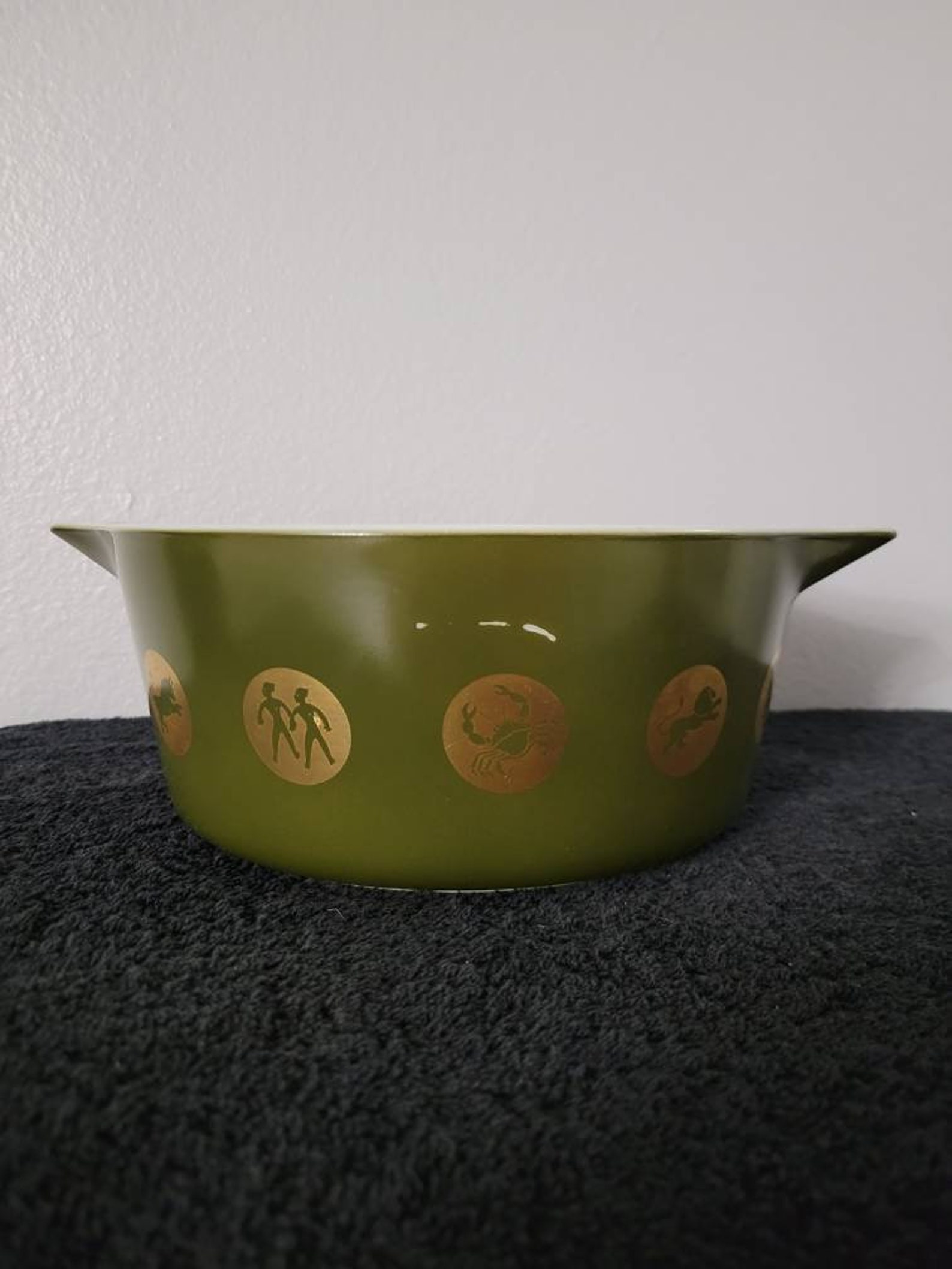 Pyrex Promo Zodiac 475 Round Casserole Dish - Etsy