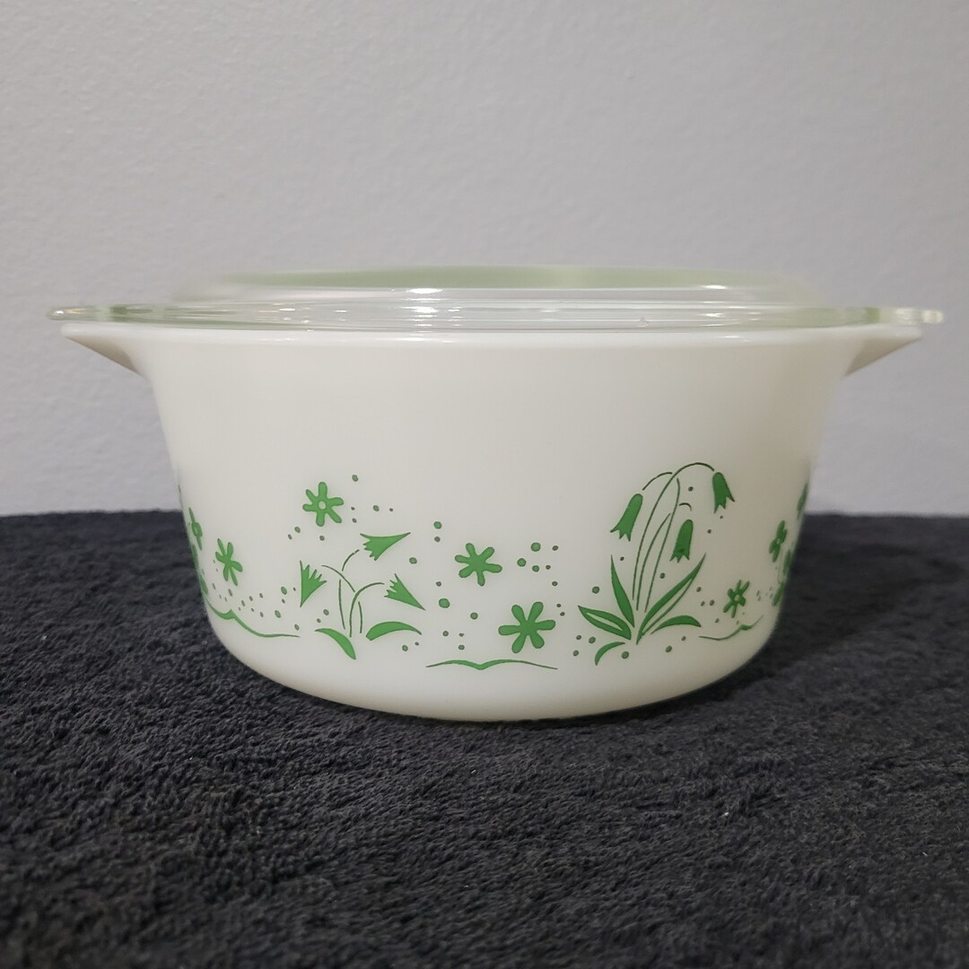 Pyrex Promo Brides 474 Round Casserole Dish - Etsy