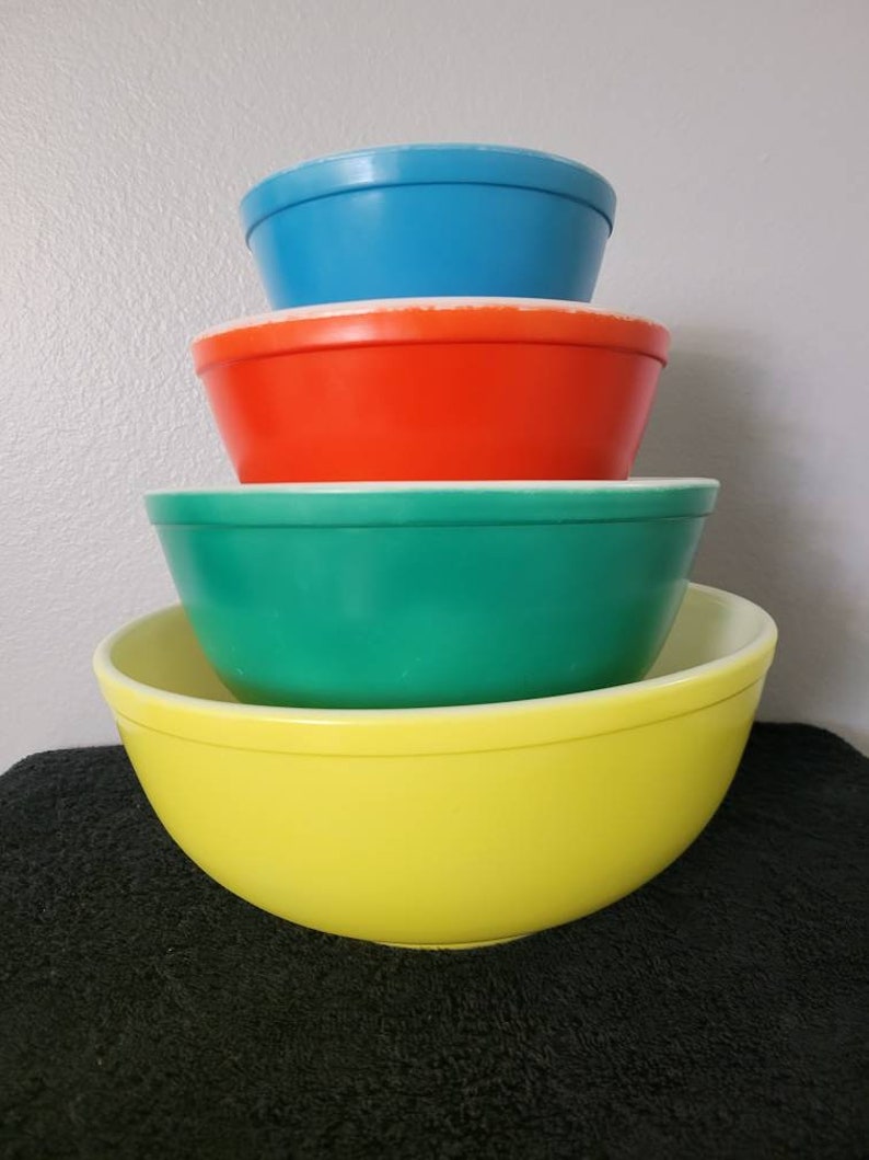 Pyrex Primary Mixing Bowl Set - Etsy