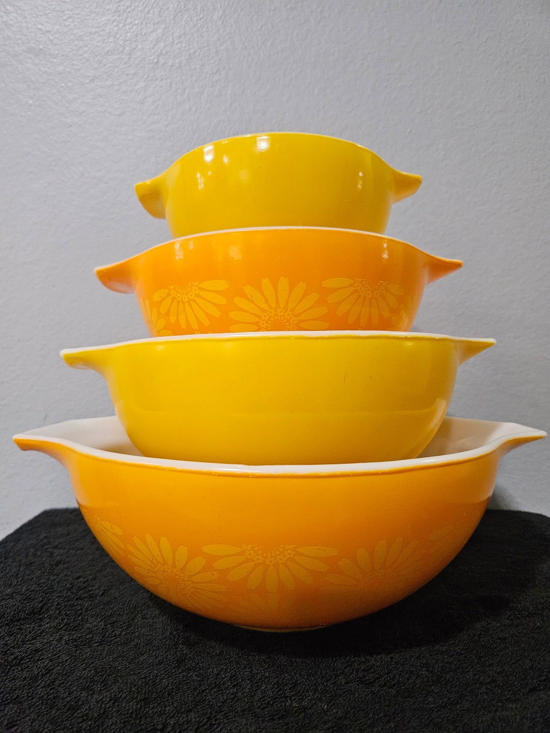 Pyrex Daisy Cinderella Mixing Bowl Set - Etsy