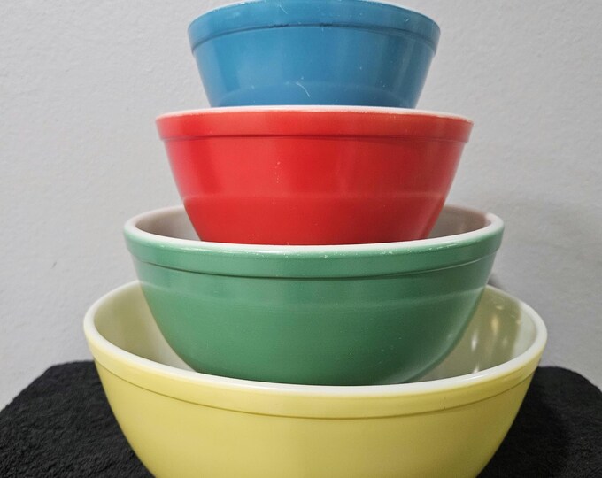 Pyrex Primary Mixing Bowl Set - Etsy