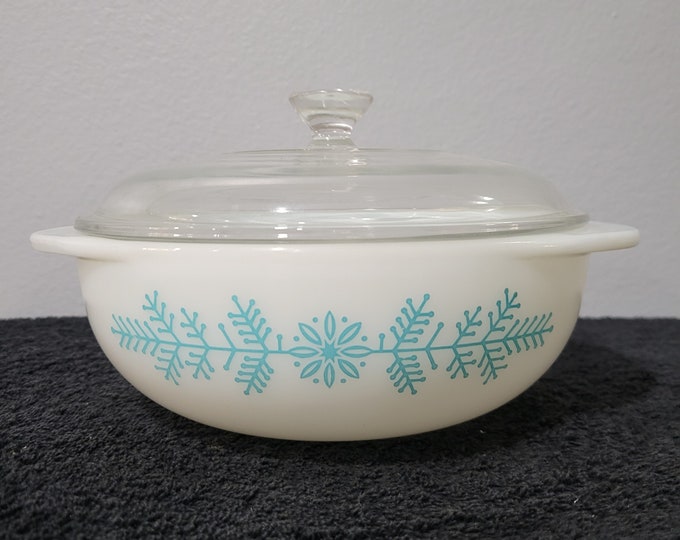 Pyrex Promo 023 Frost Garland Round Casserole Dish - Etsy