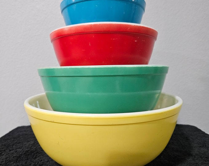 Pyrex Primary Colors Vintage Mixing Bowls - Etsy
