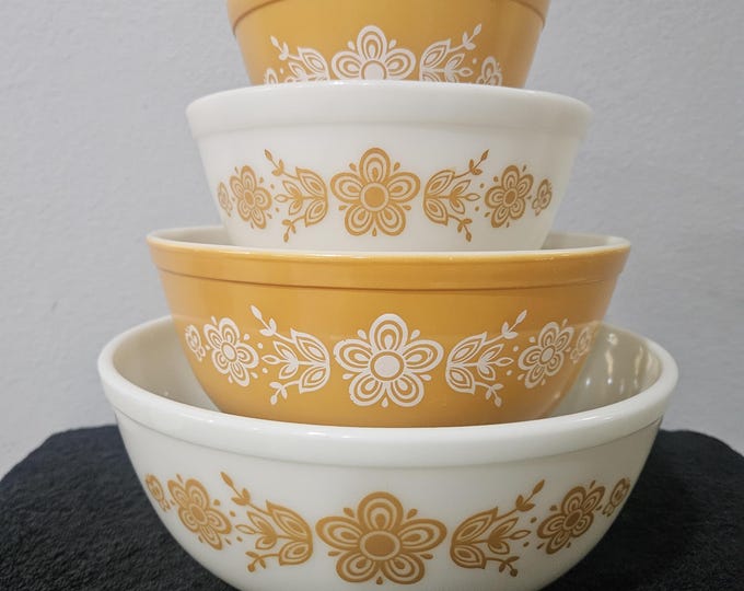 Pyrex Butterfly Gold Mixing Bowl Set - Etsy