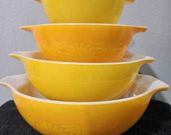 Pyrex Daisy Mixing Bowl Set - Etsy