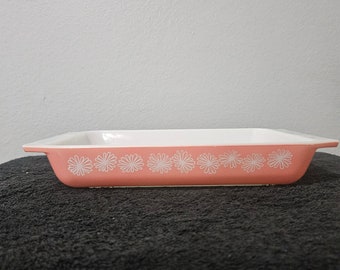 Vintage Pink Daisy PYREX Divided Dish With Lid - Etsy