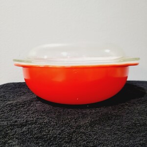 Pyrex Promo Red Poppy 024 Round Casserole Dish - Etsy