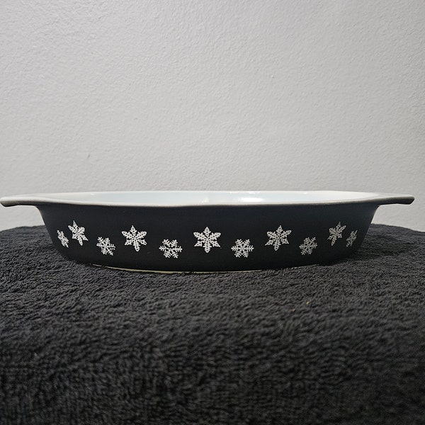 Pyrex Snowflake - Etsy