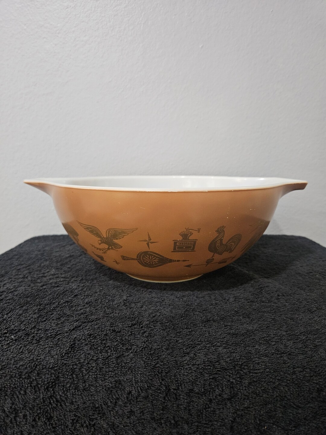 Pyrex Early American 444 Cinderella Mixing Bowl - Etsy