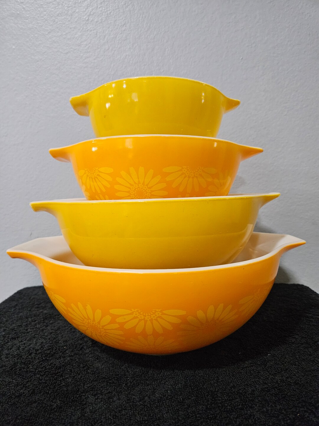 Pyrex Daisy Cinderella Mixing Bowl Set - Etsy