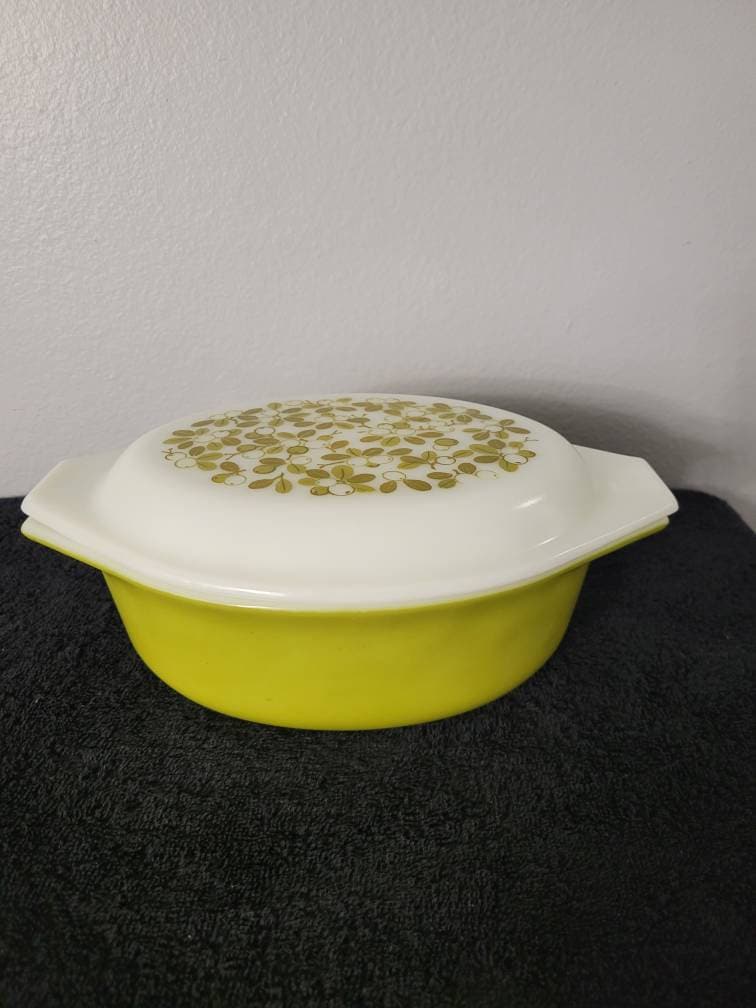 Pyrex Verde 043 Oval Casserole Dish W/ Opal Olive Lid - Etsy