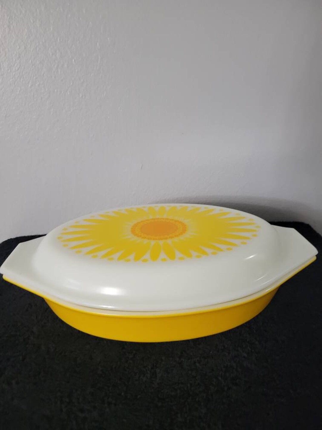 Pyrex Daisy 063 Oval Divided Serving Dish - Etsy