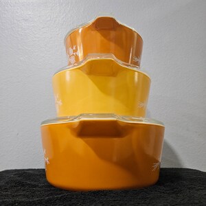 Pyrex Butterfly Gold Redesign Round Casserole Set - Etsy