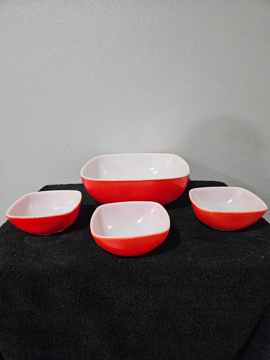 Pyrex Red Hostess Oven and Table 4 Pc Set - Etsy