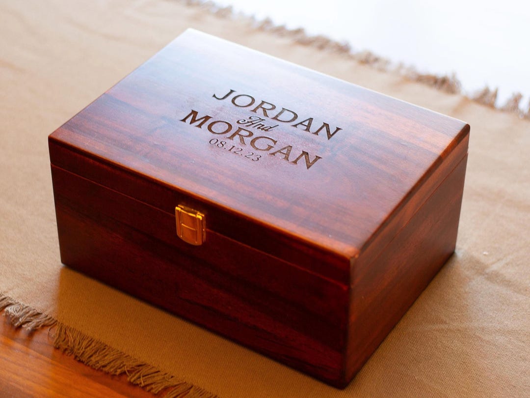 Personalized Walnut Keepsake Box, Acacia Wood Wedding Gift - Etsy