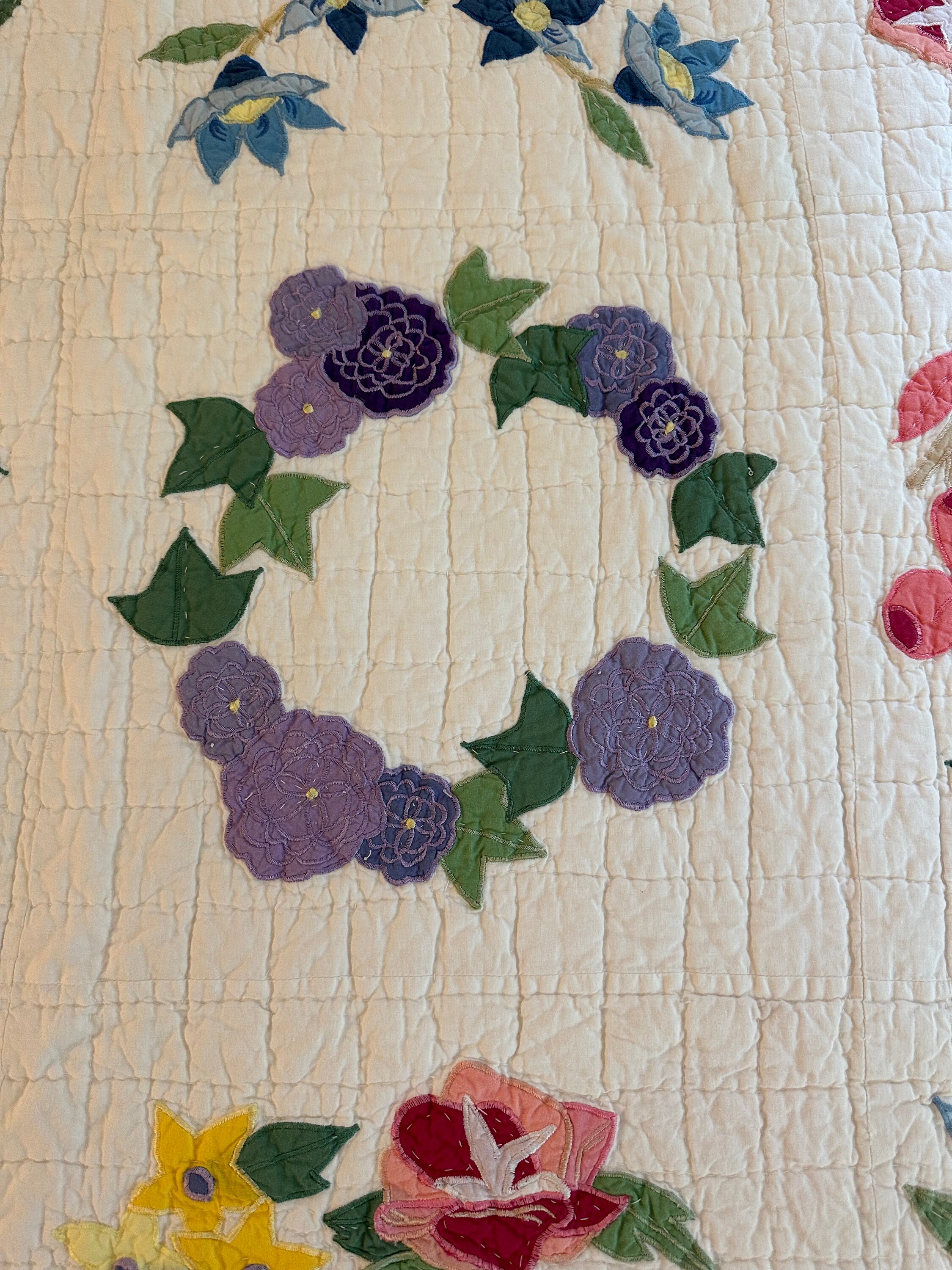Appliquéd Floral Queen Quilt - Etsy