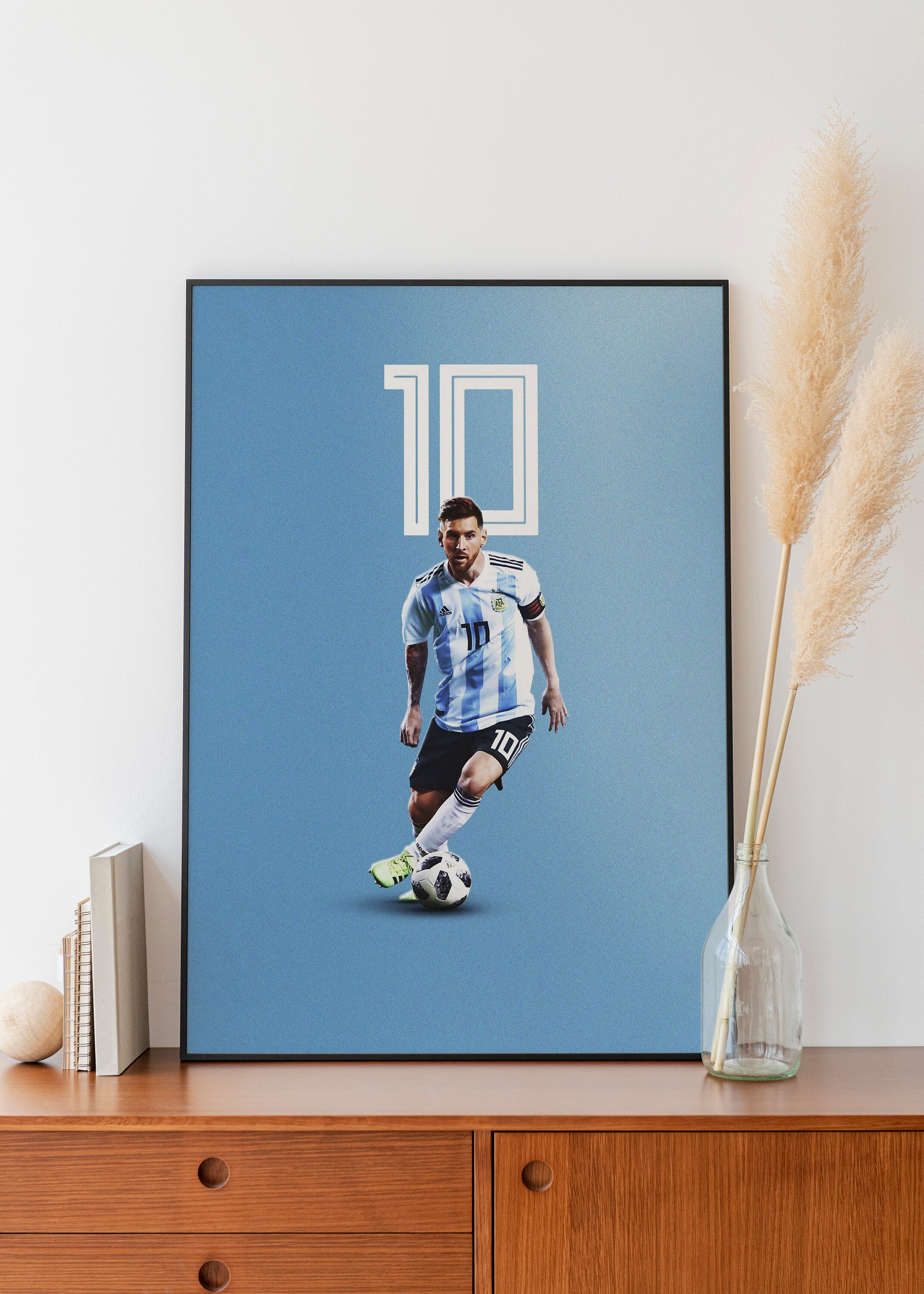 Lionel Messi Poster, Football Posters, Wall Art, Wall Decor Poster (No ...
