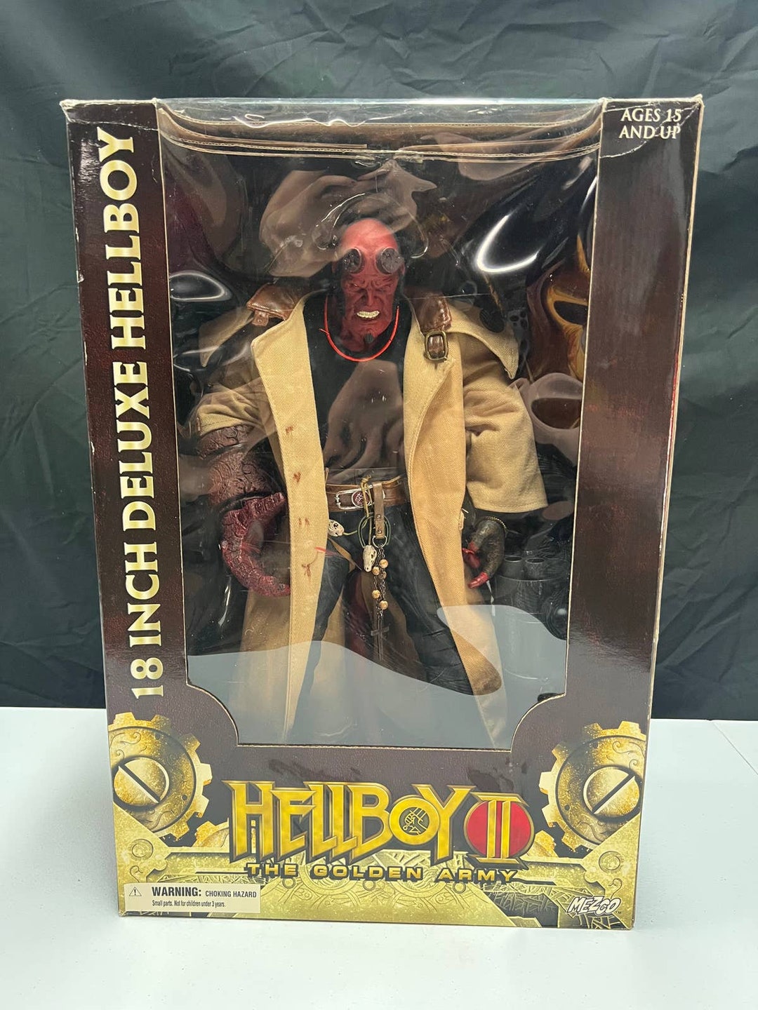 Hellboy 2 Golden Army Action Figure 18 Mezco - Etsy