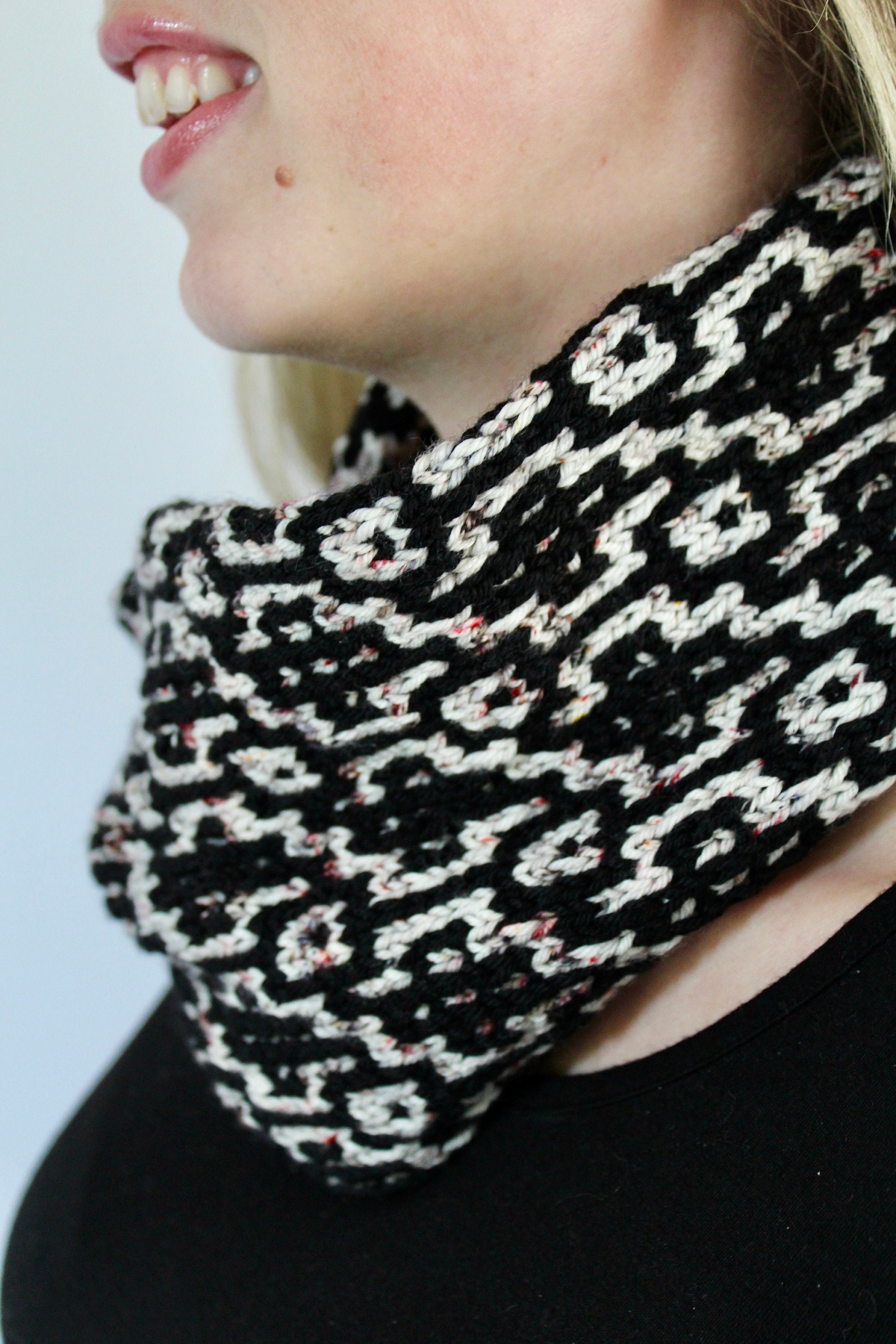 KNITTING PATTERN | Easy Mosaic Cowl Pattern With Beginner Friendly ...