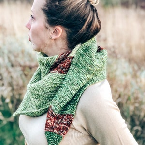 KNITTING PATTERN | Color Fade Shawl Knit Point to Point in Garter ...