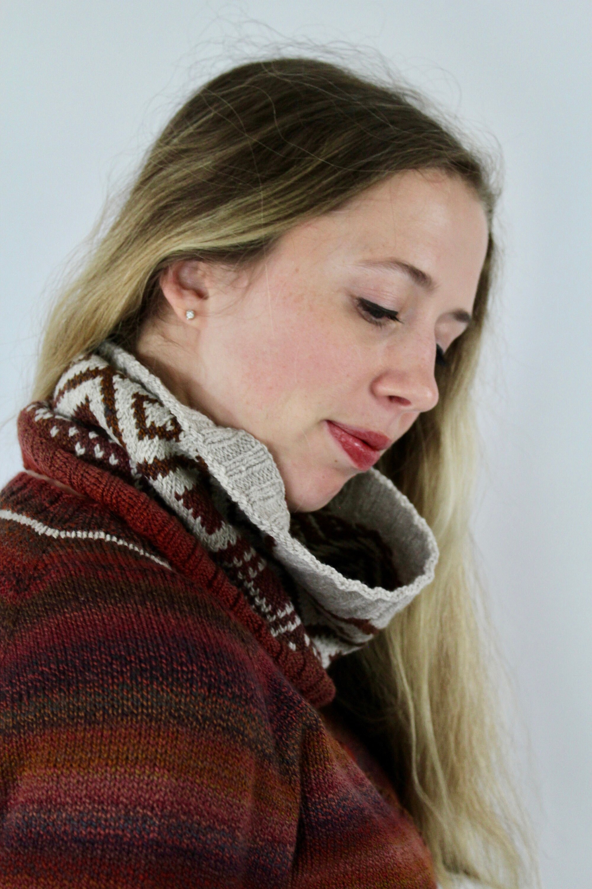 KNITTING PATTERN Stranded Colorwork Cowl, Easy to Memorize Geometric ...