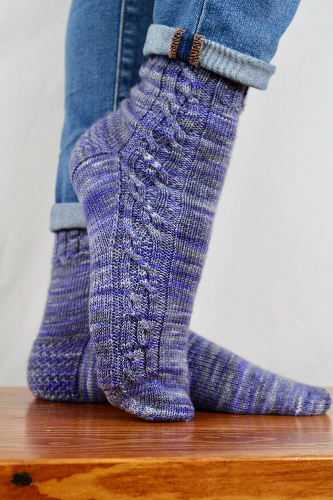 Easy Cable Sock Knitting Pattern | Cabled Knit Sock Pattern for ...