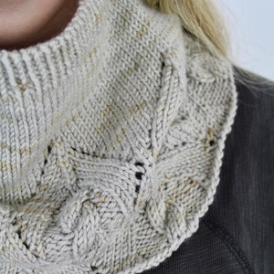 PDF KNITTING PATTERN | Wren Song Cowl Pattern | Lace and Easy Cables ...