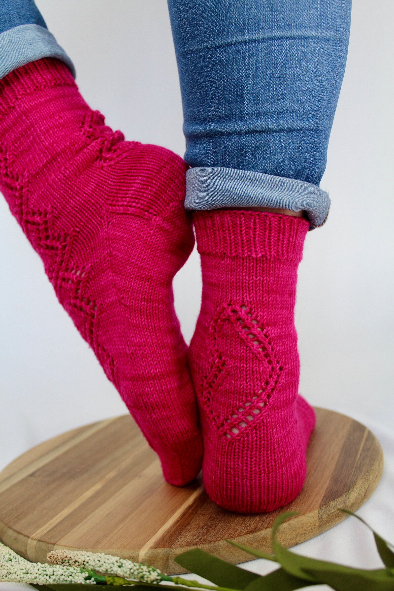 Easy Heart Lace Sock Knitting Pattern | Simple Lace Knit Sock Pattern ...
