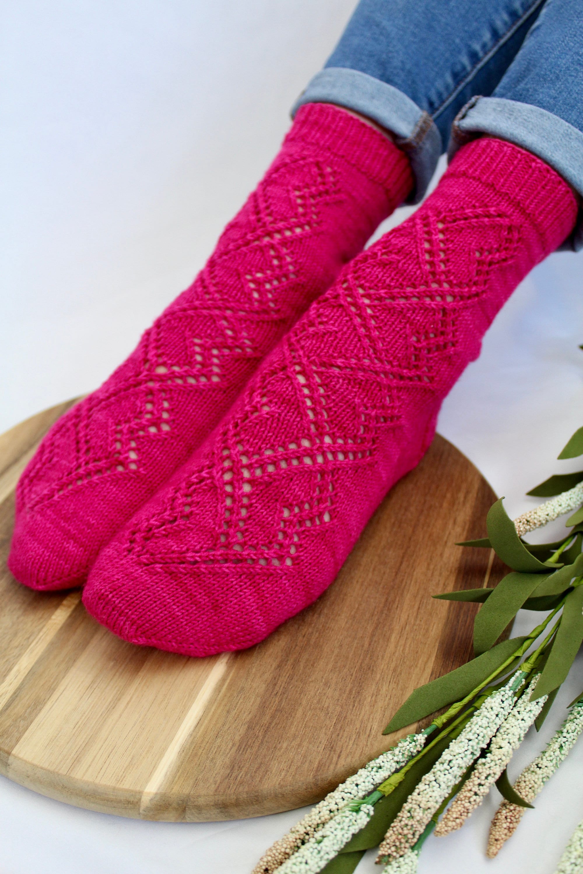 Easy Heart Lace Sock Knitting Pattern | Simple Lace Knit Sock Pattern ...