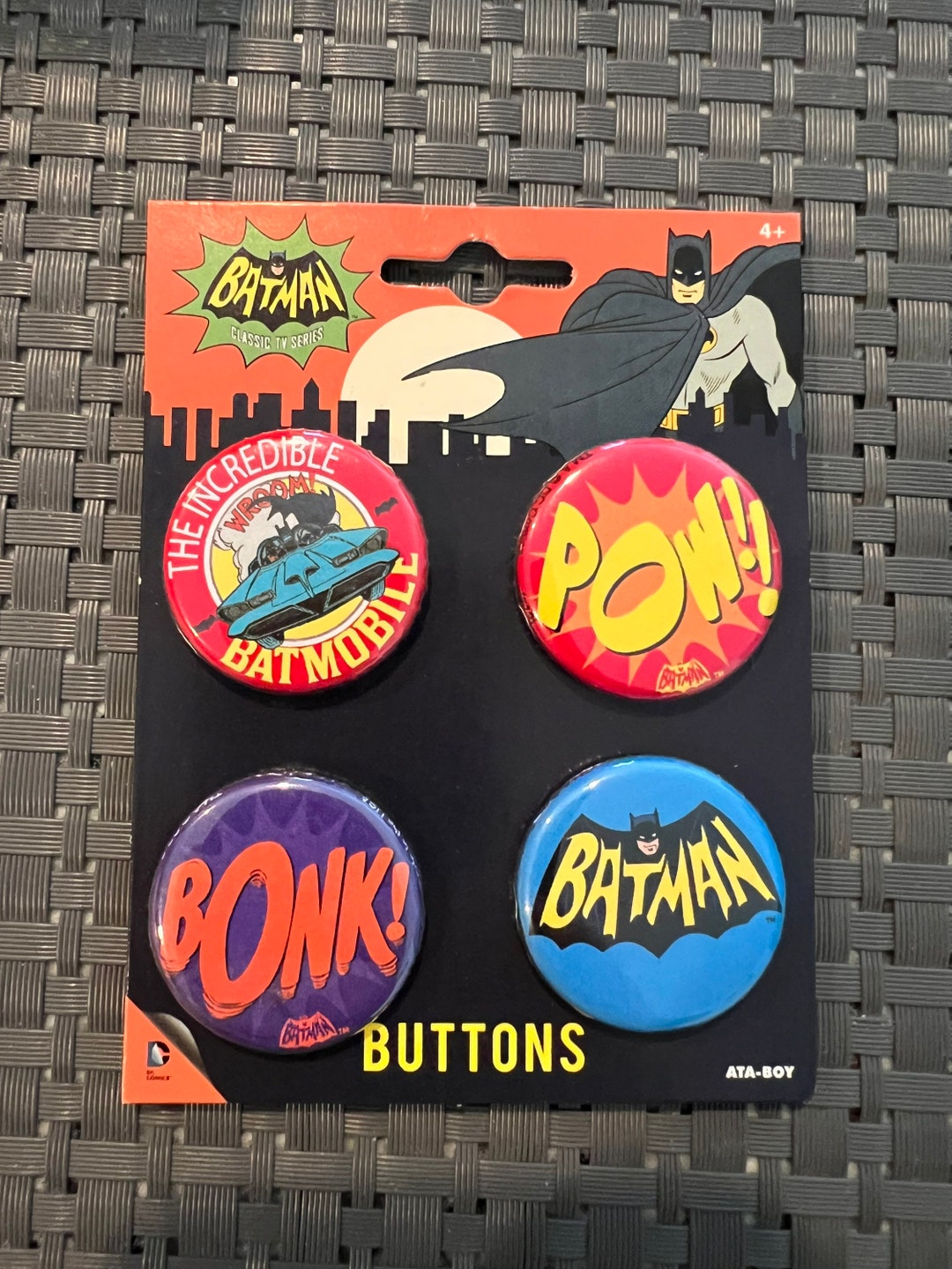 Batman Classic TV Series Set of 4 Buttons Ata-boy DC RARE Boink Pow ...