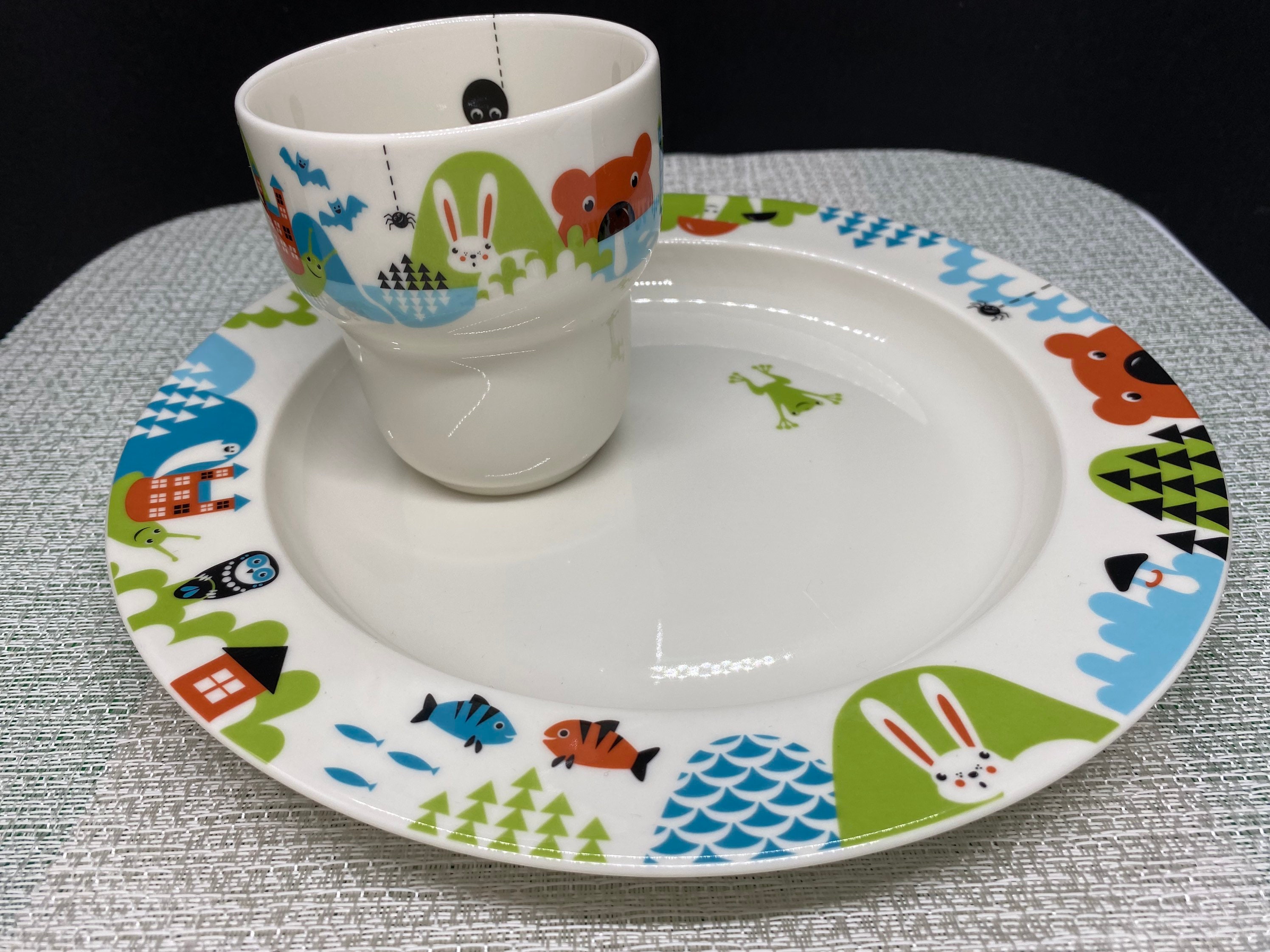 Arabia Finland LYSTI Children's Plate and Cup: Scandinavian Tableware ...