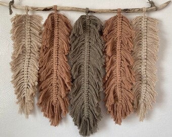 Macrame Feather Wall Hanging - Etsy