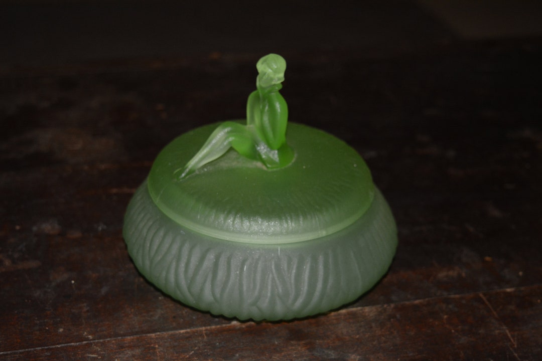 1930's L.E. Smith Frosted Depression Glass Vanity Dish - Etsy