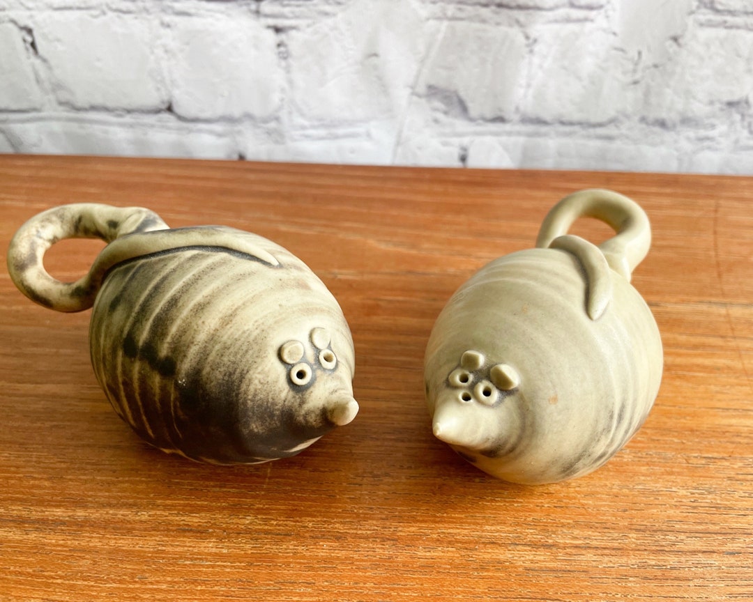 Vintage Pottery Mice Figurines, Salt & Pepper Shakers, Gift for Female ...