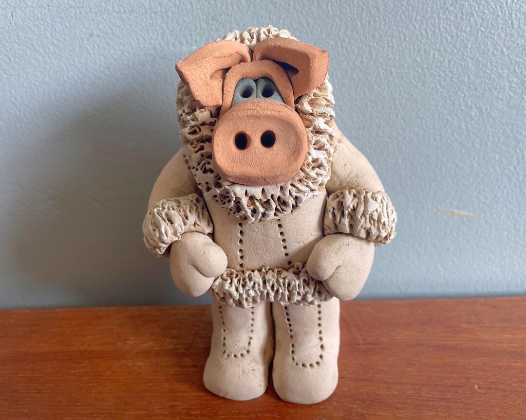 Lorna Jones Pottery Pig Figurine, Canadian Potter of House of Pigs ...