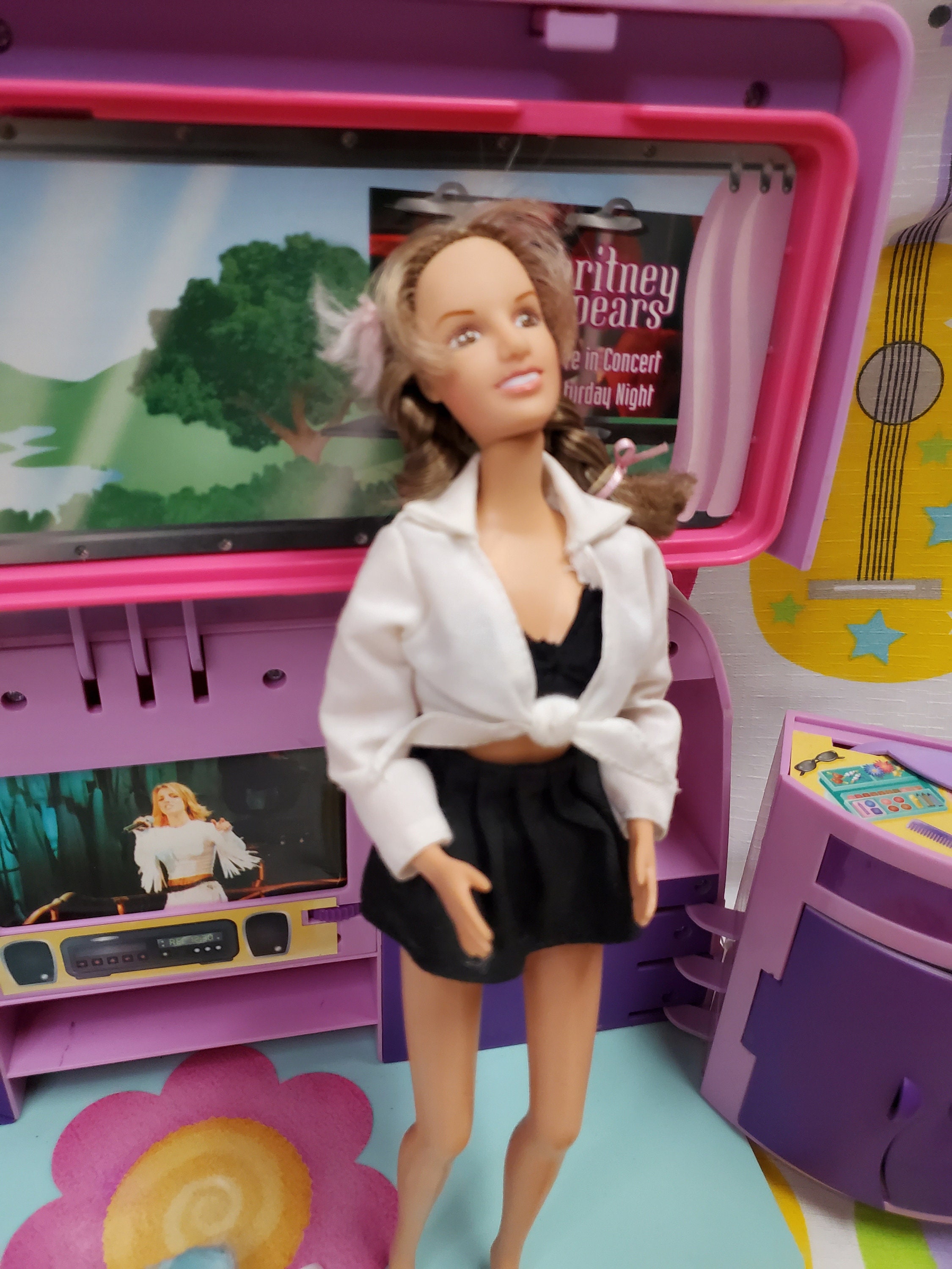Britney Spears Concert Tour Bus W/ Britney Doll Barbie Workig - Etsy ... Britney Spears Concert Tour Bus W/ Britney Doll Barbie Workig - Etsy ...