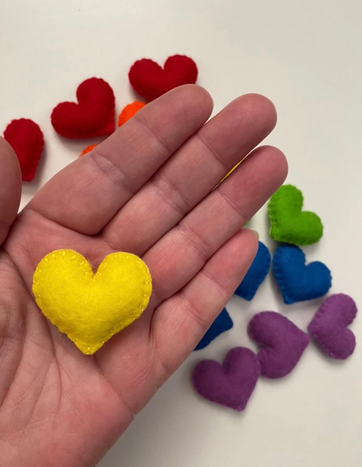 18 Bright Rainbow Wool Felt Hearts Garland - Etsy