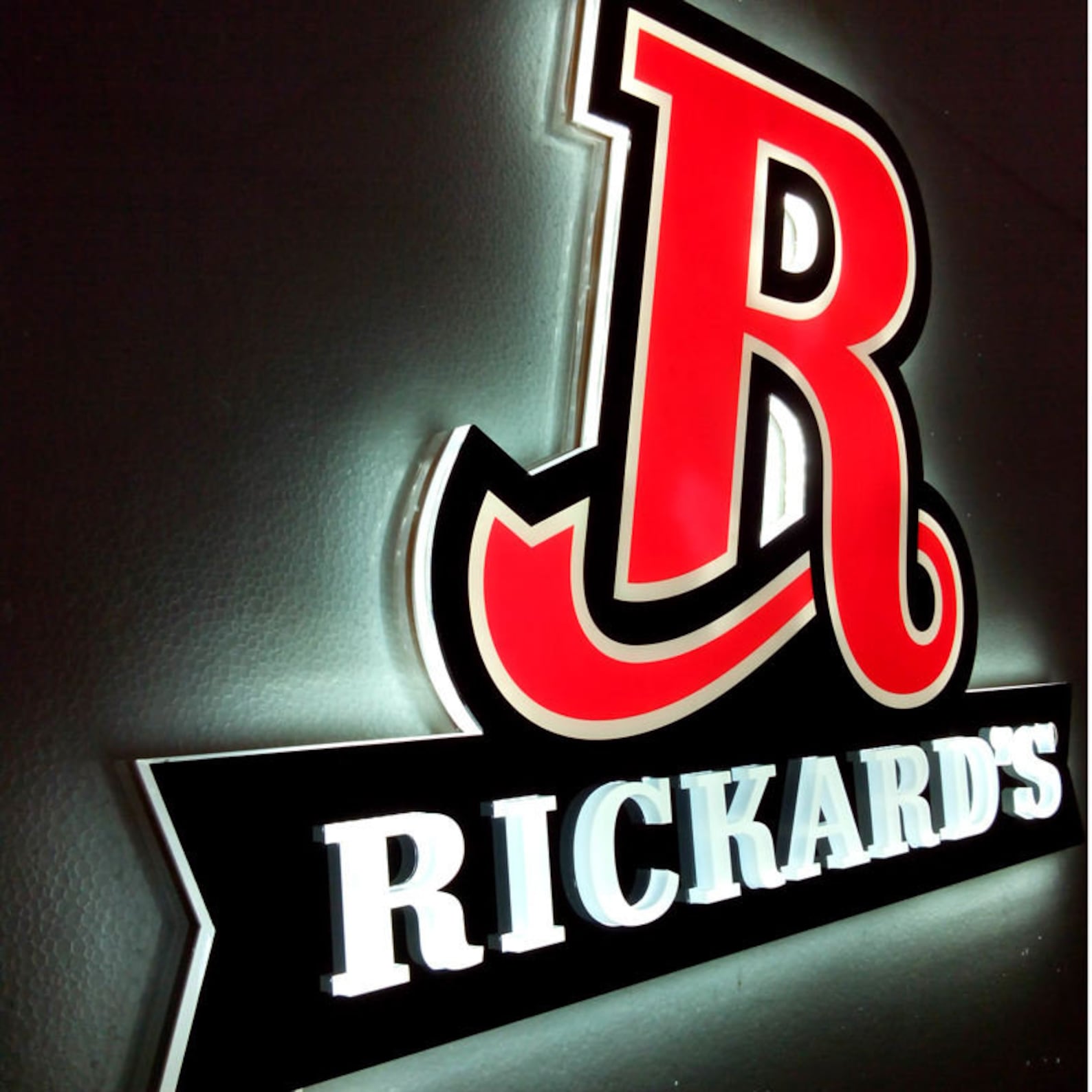 Personalized Light Sign, Custom Light Fixtures, Business Exterior Signs ...
