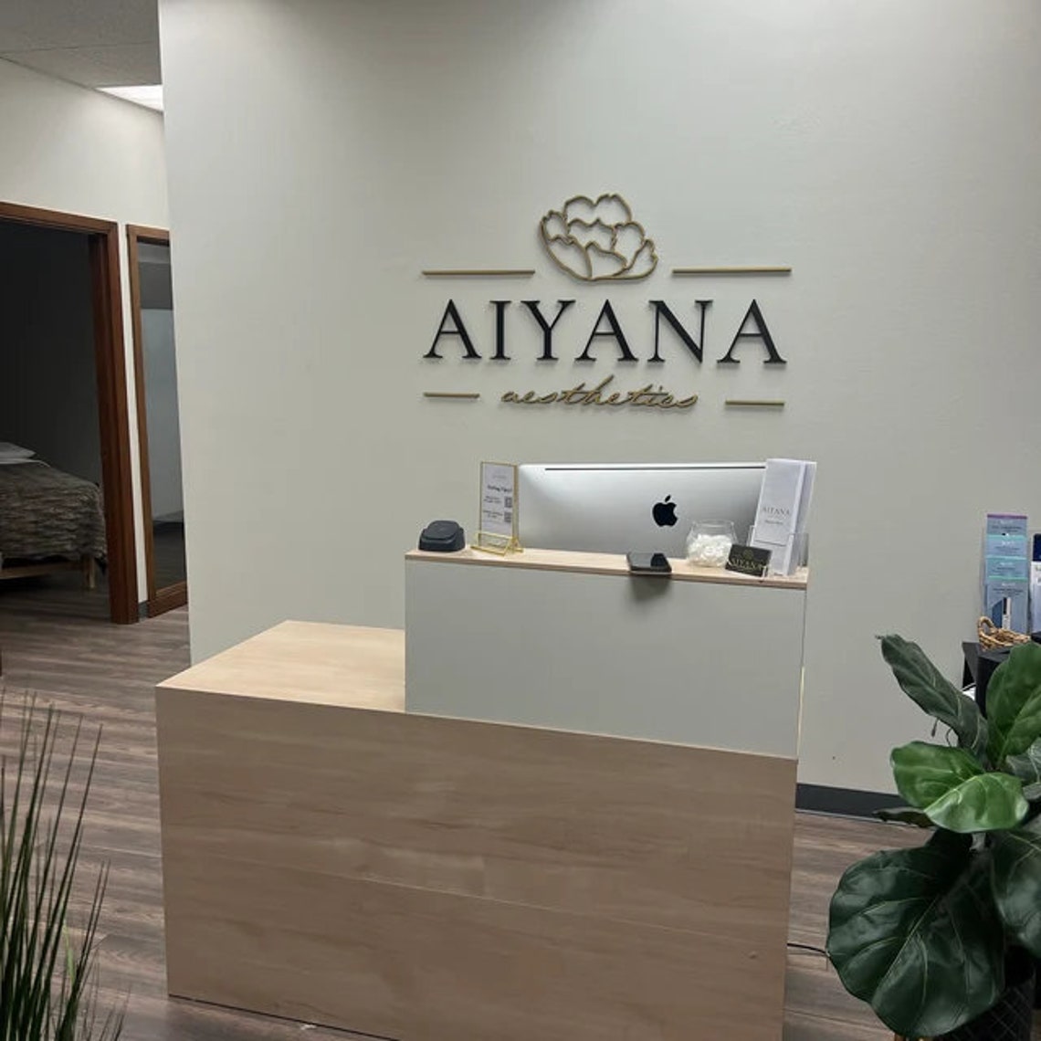 Custom Storefront Letters, Business LED Signs, Light up Storefronts ...