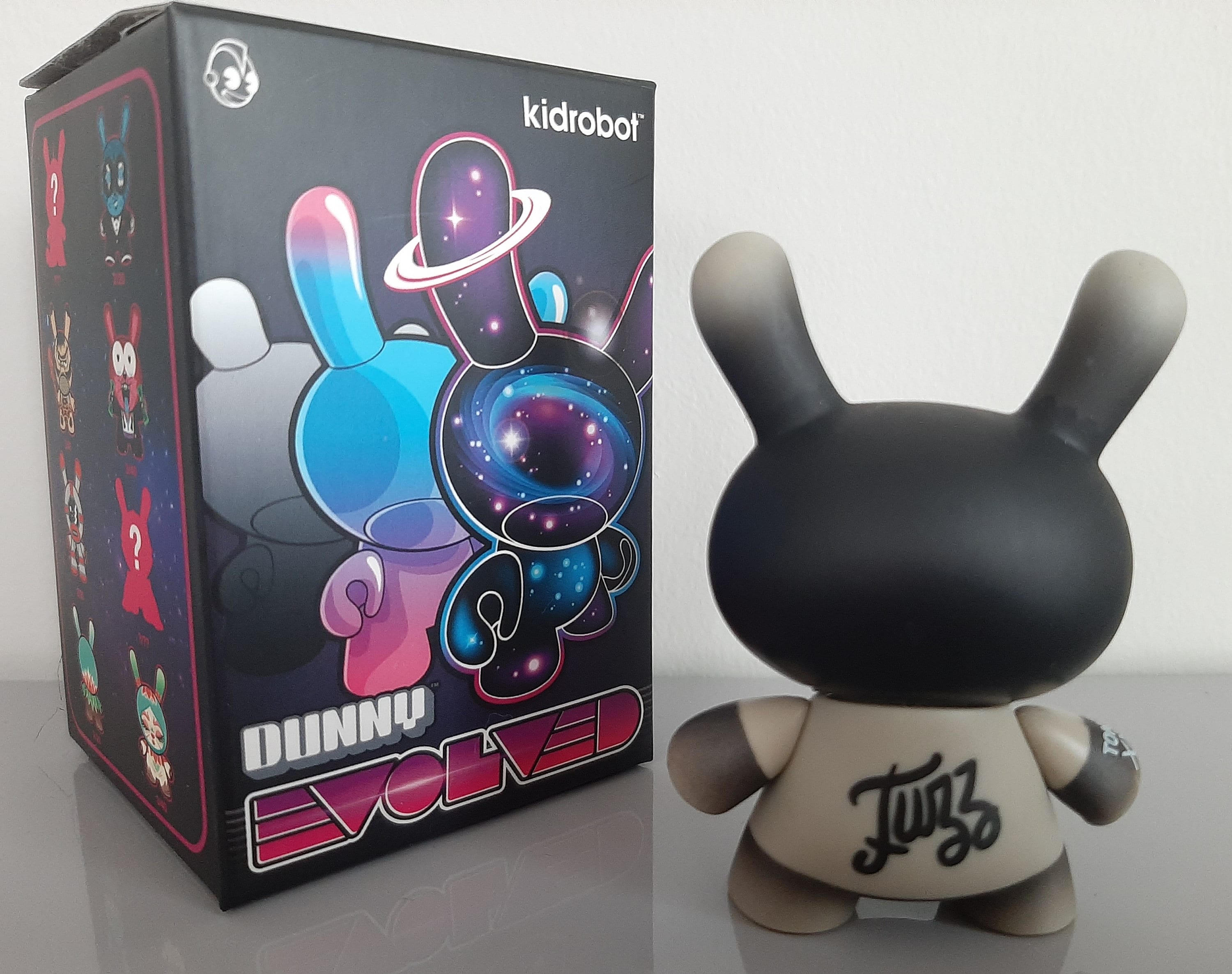 Mcbess thunder Amplifier phase 2 Kidrobot Evolved 2013 Series Dunny Art ...