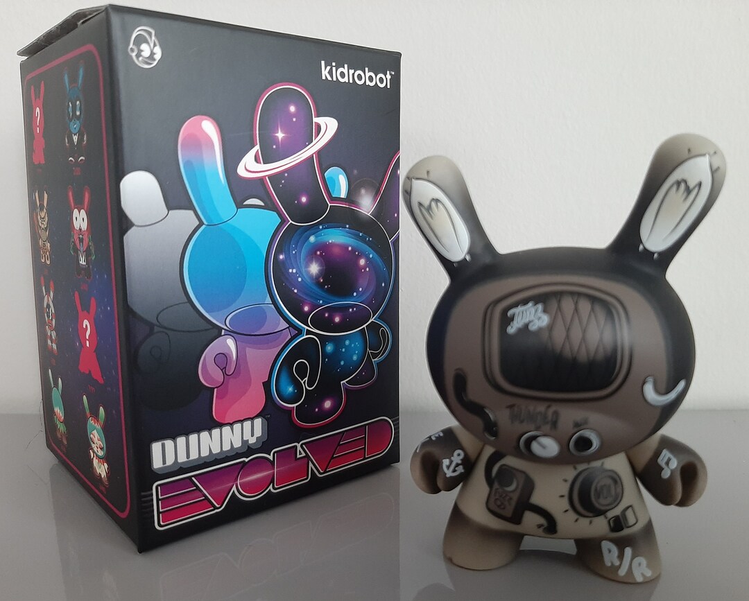 Mcbess "thunder Amplifier - (phase 2)" Kidrobot Evolved 2013 Series ...