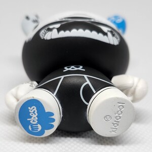 Mcbess "untitled" Kidrobot 2tone 2010 Series Dunny Art Toy Collectible ...