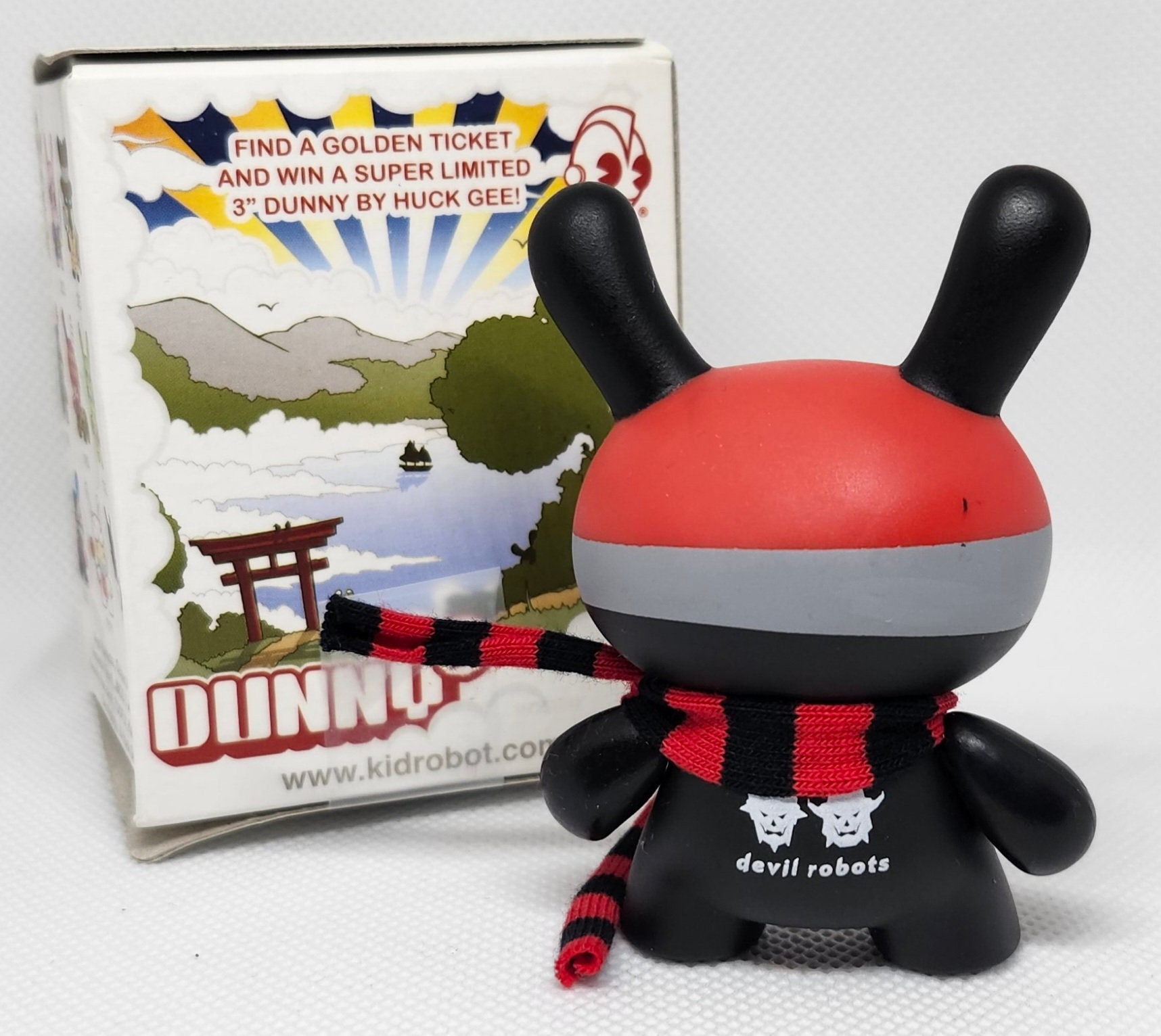 Devilrobots "pierrot" Kidrobot 2008 Series 5 Dunny Art Toy Collectible ...