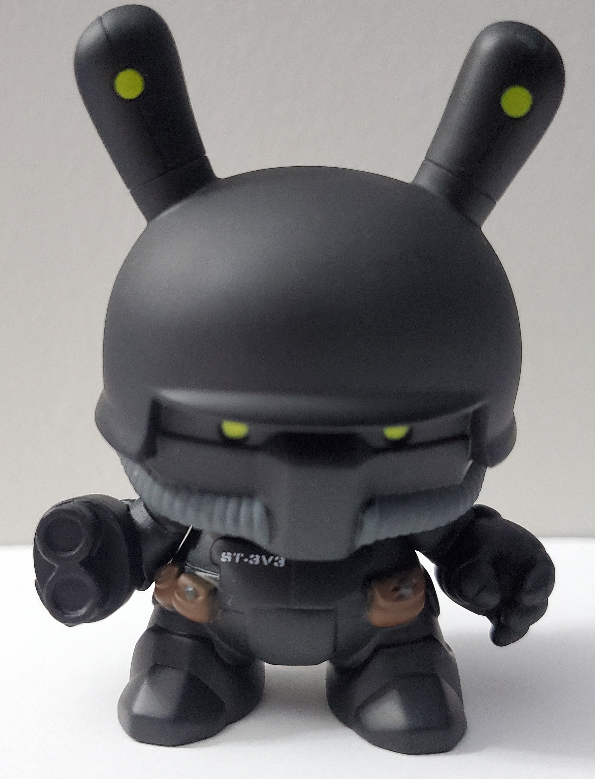 Huck Gee heavy Purification Unit St-3v3 Kidrobot Evolved 2013 Series ...