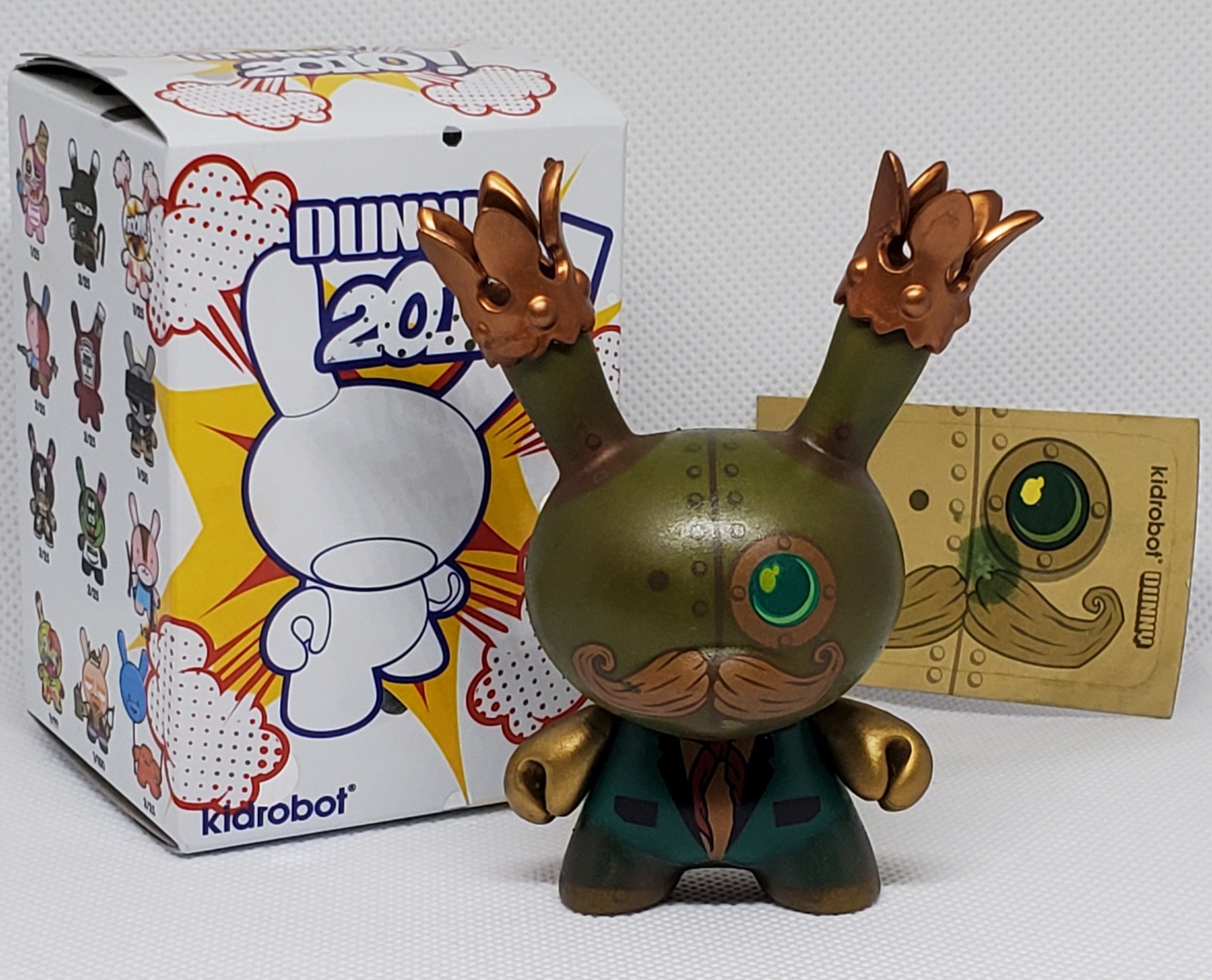 Doktor A the Self-stoking Flunky Engine Kidrobot 2010 Series Dunny Art ...
