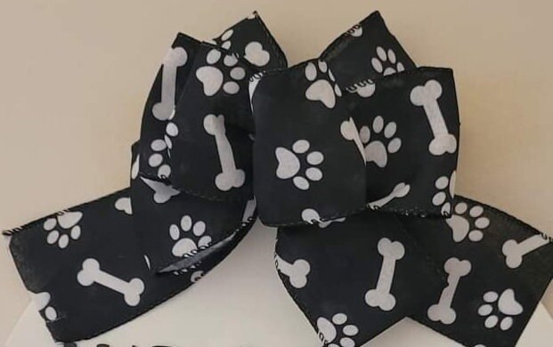 DOG WELCOME SIGN With Dog Printed Ribbon. - Etsy