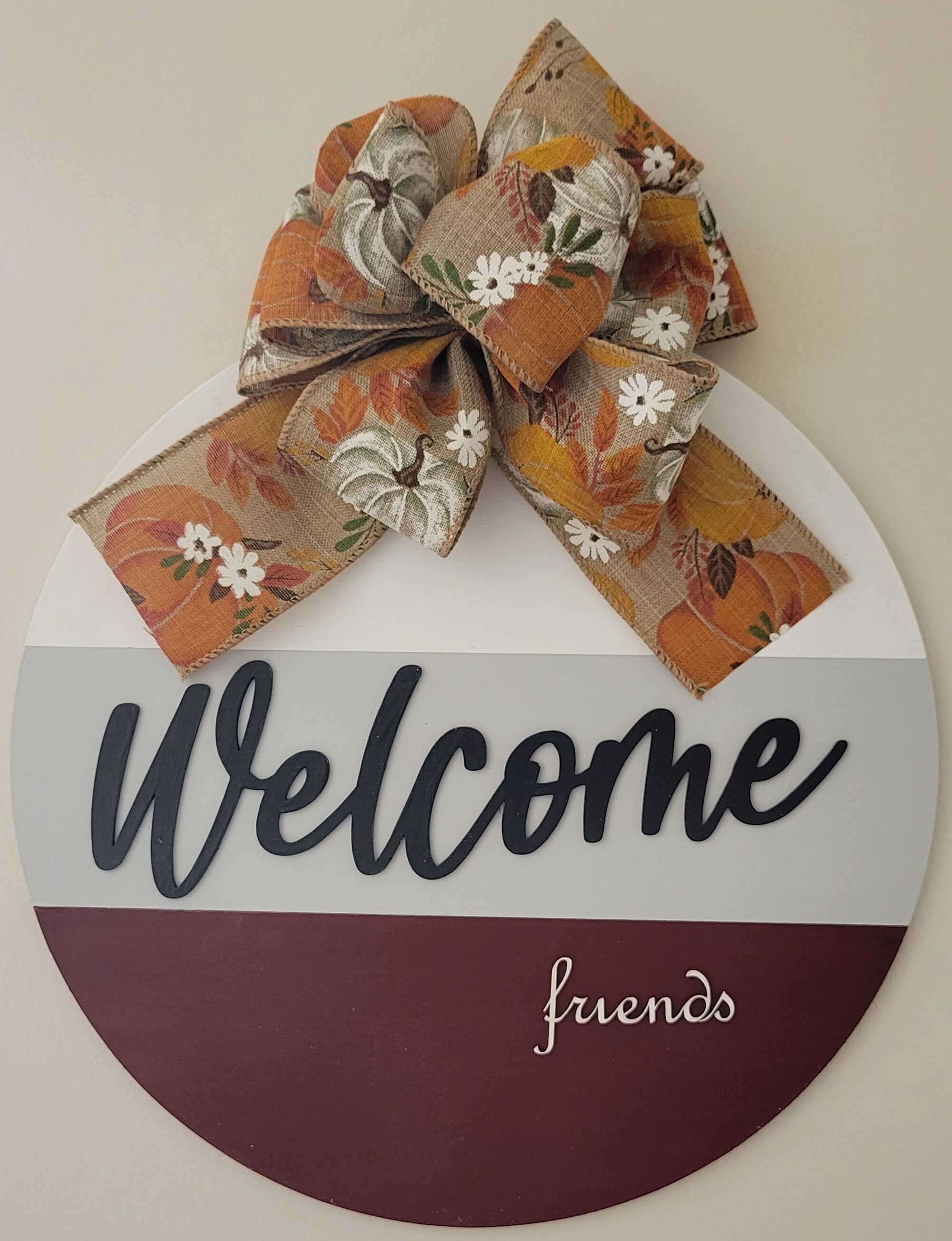 WELCOME FRIENDS SIGN With Ribbon. - Etsy